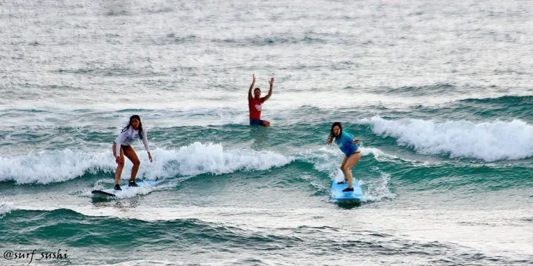 Prepare For Your Very First Surf Lesson in 4 Easy Steps